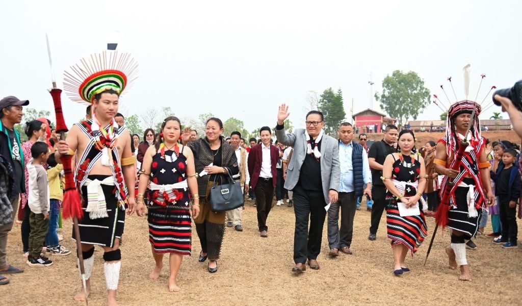 T.R Zeliang celebrates birthday and Mleingyi festival at Lamhai Dungki ...