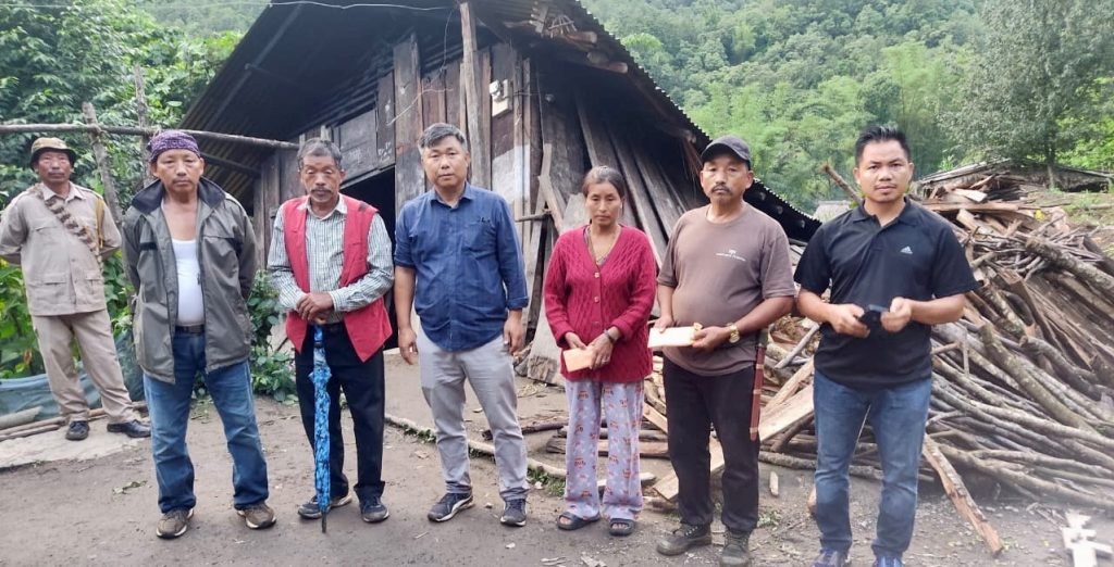 Noklak DC led team visits Choklangan farmers devastated by mudslide ...