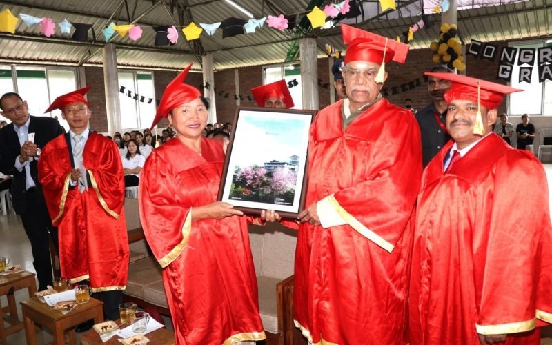Governor Ganesan attends graduation of future teachers at MITE Kohima ...