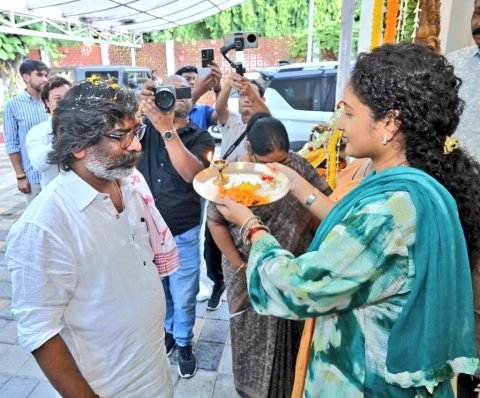 Ex-CM Hemant Soren out of jail after Jharkhand High Court grants him bail in money laundering ...