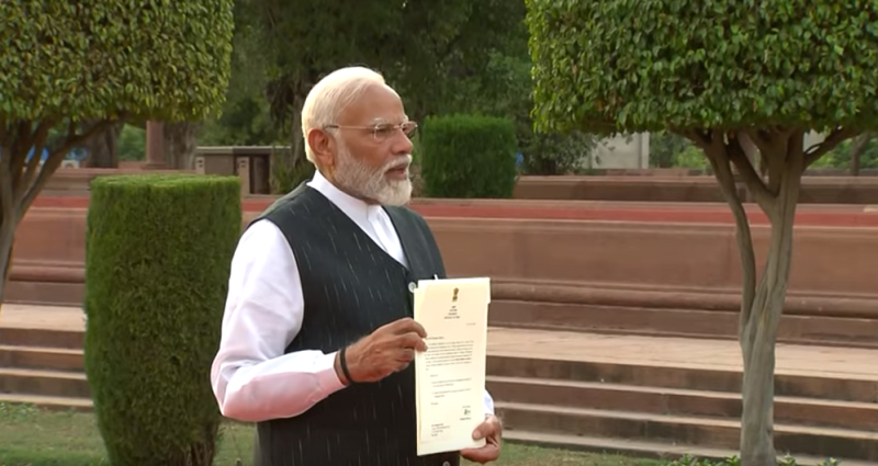 Modi stakes claim to form govt, says he will take oath as Prime ...