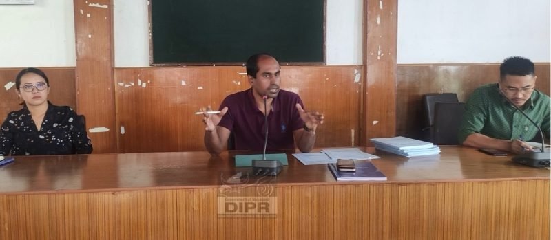 ULB polls: DC Wokha holds meeting with colony chairmen, GBs, Political ...
