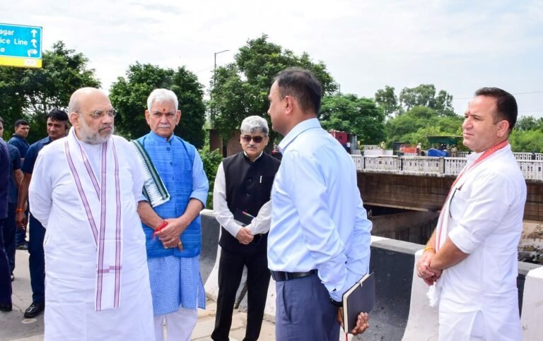 Amit Shah visits Jammu’s Tawi Bridge, Bikram Chowk to assess flood ...
